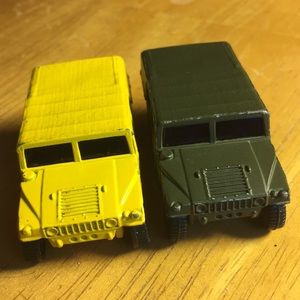 maisto | Other | Maisto Commando Humv 2 Trucks Toy China | Poshmark